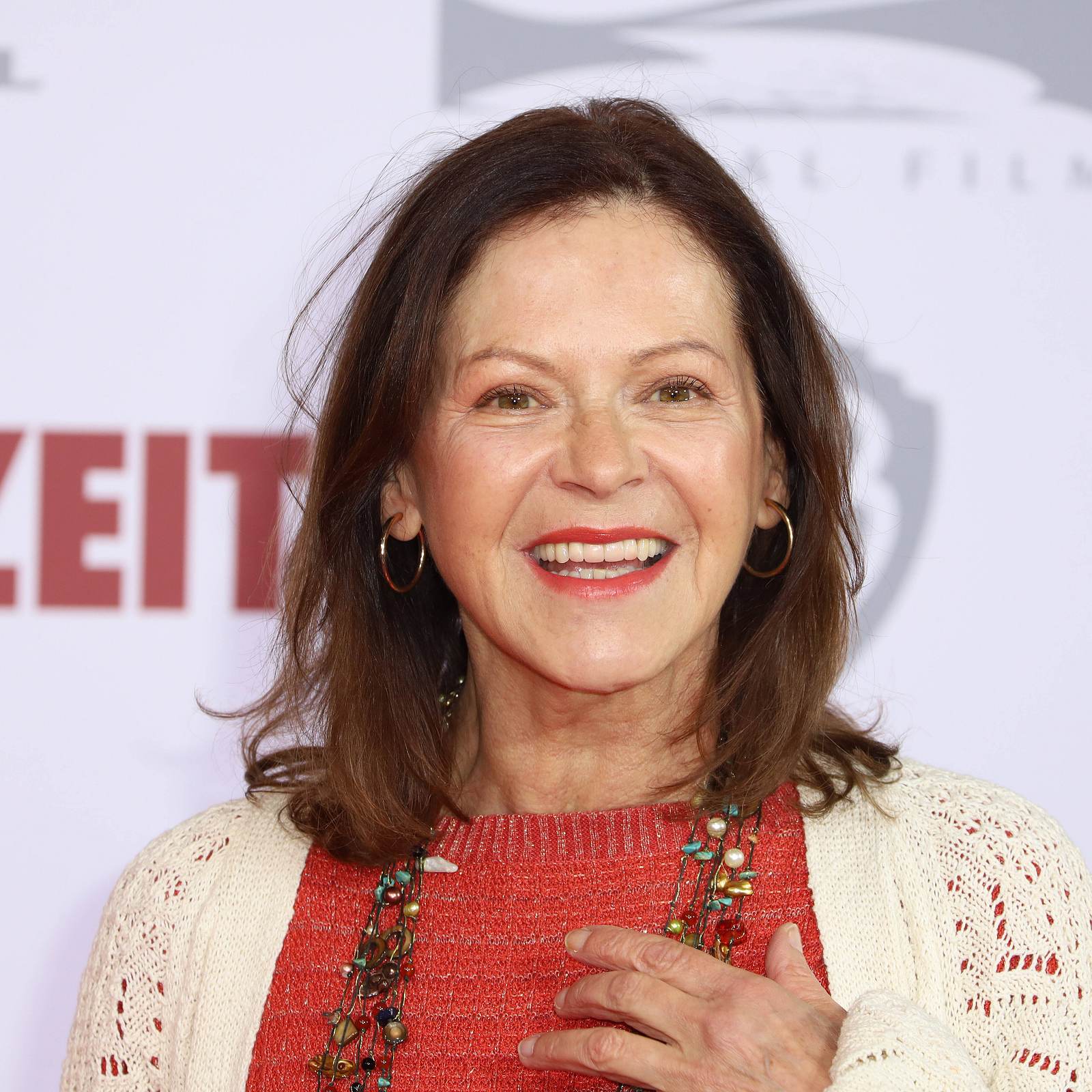 Angela Roy's Instagram, Twitter & Facebook on IDCrawl